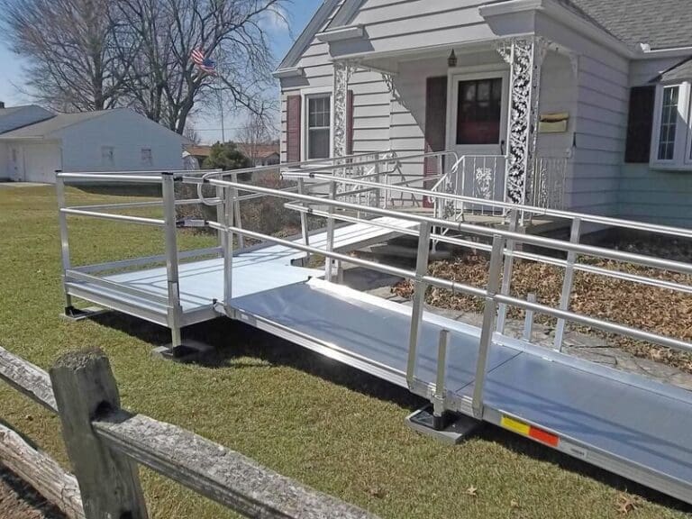 PATHWAY® 3G Aluminum Modular Ramp System by EZ-ACCESS®